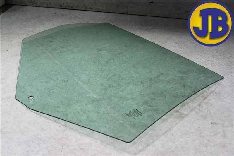 31386799 : Bagsiderude og Dørrude - Autoparts24