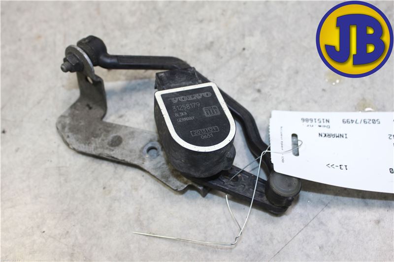 31340263 : Sensor - lygtejustering og Xenon / led relæ - Autoparts24