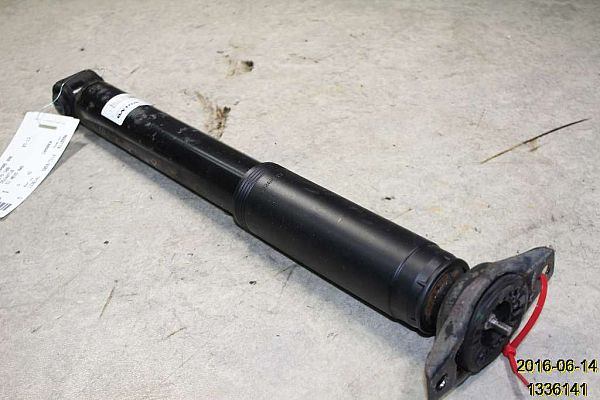 31262177 : Støddæmper - bag - Autoparts24