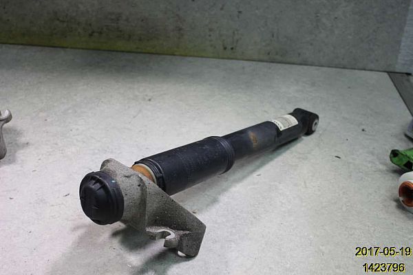 32346076 : Støddæmper - bag - Autoparts24