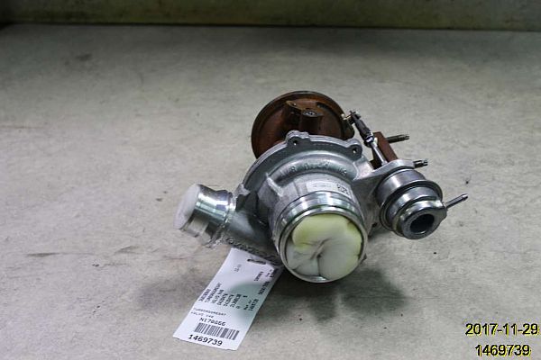 31380130 : Turbolader - Autoparts24