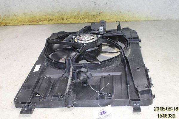 31439882 : Kølerblæser el - Autoparts24