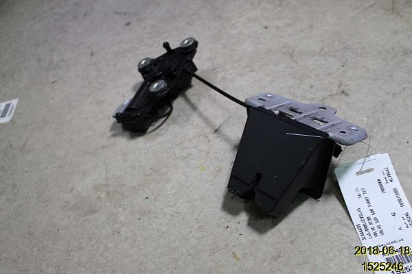 32149889: Hjelmlås, Låsecylinder, Centrallås, - Autoparts24