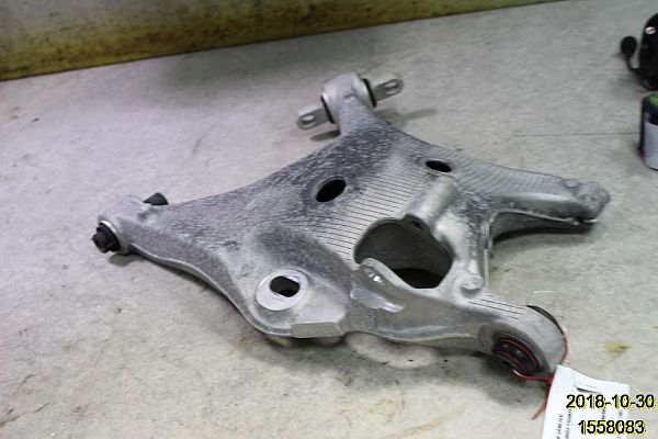 31451941 : Bærearm bag - Autoparts24