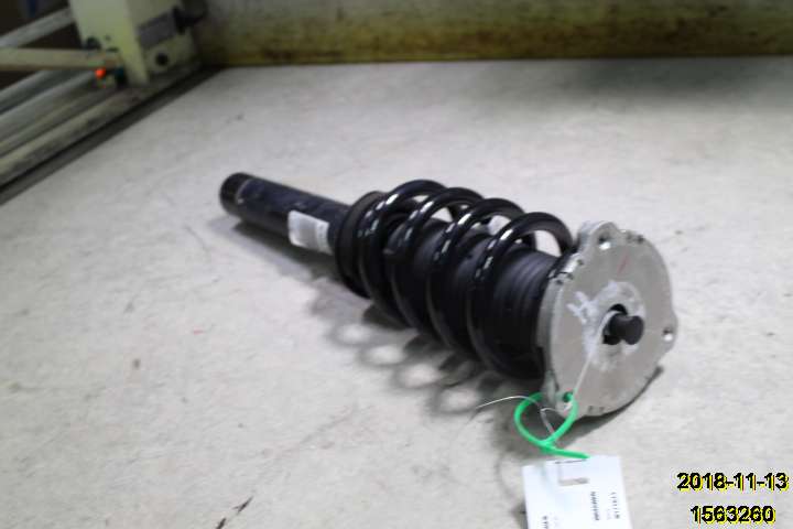 31451830 : Veerpoot voor - Autoparts24