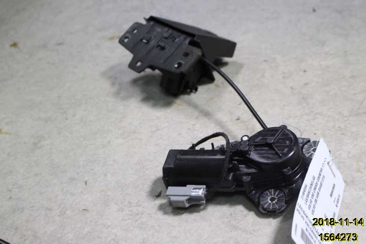 32149884: Türschloss, Zentralverriegelung, Schließzylinder, - Autoparts24