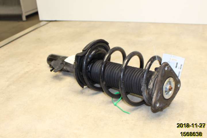 31360946 : Schokbreker voor en Veerpoot voor - Autoparts24