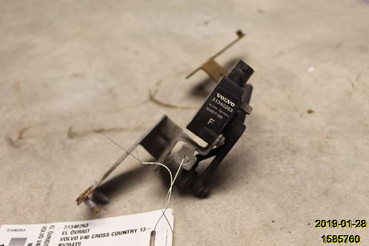 31340263 : Sensor - lygtejustering og Xenon / led relæ - Autoparts24