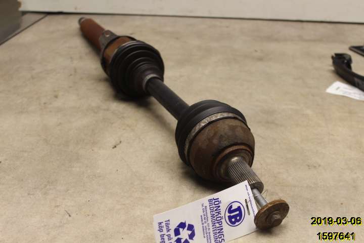 31437520 : Drivaksel for - Autoparts24