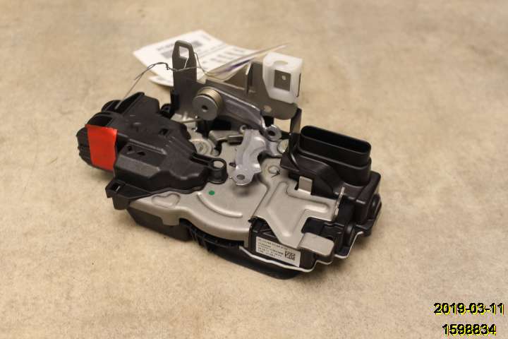 32310941 : Dørlås - Autoparts24