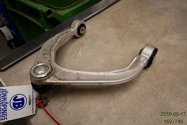 32395244 : Bærearm forrest øverst - Autoparts24