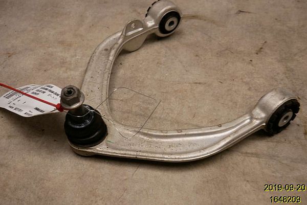 32395244 : Bærearm forrest øverst - Autoparts24