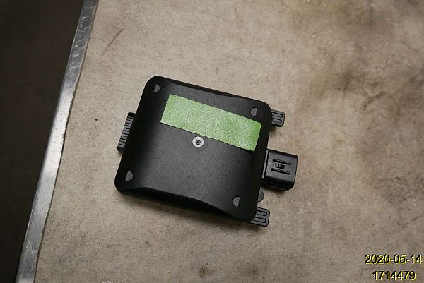 32233090 : Styrboks diverse - Autoparts24