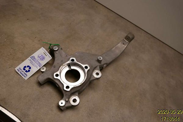 31476879 : Asschenkel / Wielnaaf voor - Autoparts24