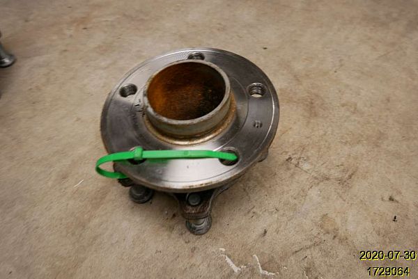 32331434 : Spindel - bag og Fornav - Autoparts24