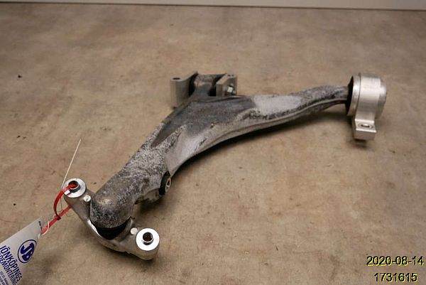 31658893 : Bærearm forrest nederst og Spindel for - Autoparts24