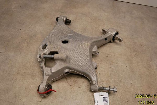 31678069 : Bærearm bag - Autoparts24