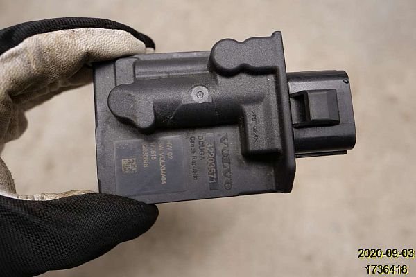 32312196 : Steuergerät diverse und Diverse Relais - Autoparts24