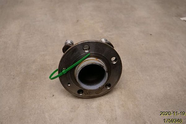 32331434 : Spindel - bag og Fornav - Autoparts24