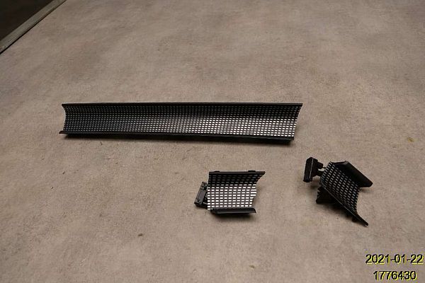 Volvo Xc40 - Bekleding dasboard Xc40 | Autoparts24