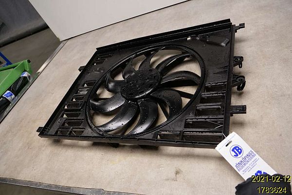 31493262 : Kølerblæser el - Autoparts24