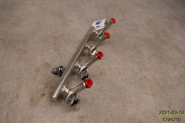 31478556 : Düsenrohr und Hochdruckrail - Autoparts24