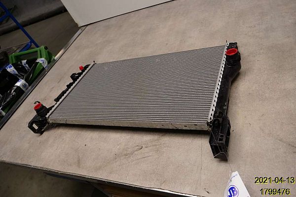 31338288 : Radiateur - Autoparts24