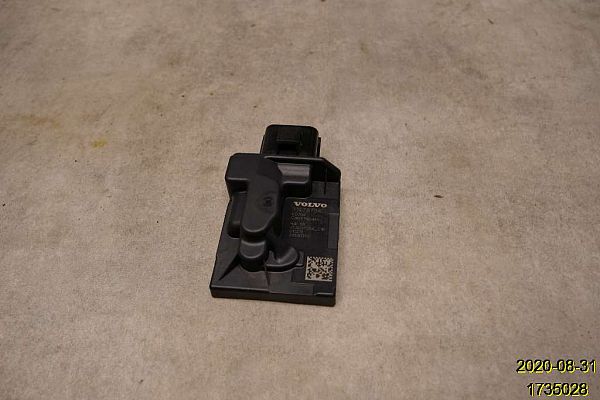 32312196 : Relæ - diverse og Styrboks diverse - Autoparts24