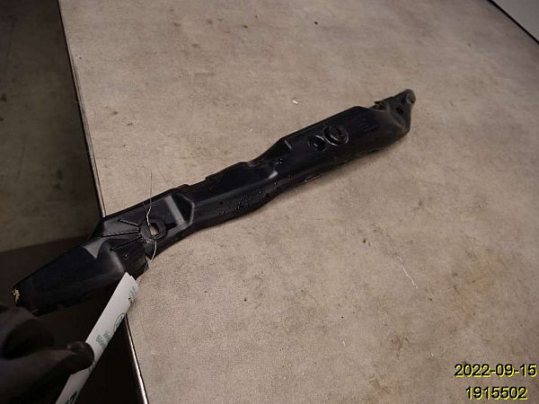 32244537 : Luftindtag - for - Autoparts24