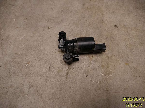 32328237 : Ruitensproeier pomp / motor - Autoparts24