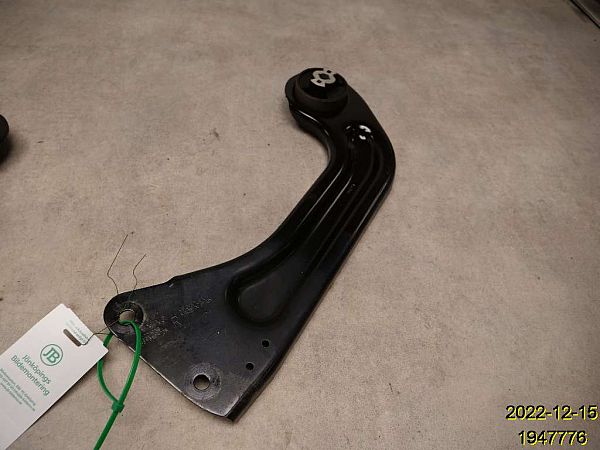 32333014 : Bærearm bag - Autoparts24