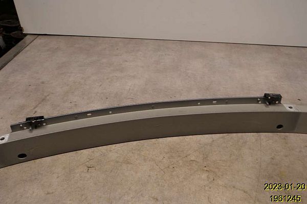 32348955 : Bumperbalk voor - Autoparts24