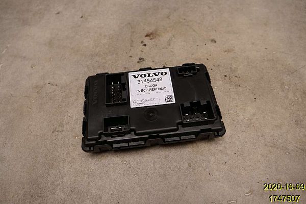 31454603 : styreenhed - anhængertræk - Autoparts24