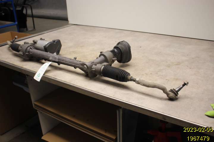 32142405 : Styretøj - Autoparts24