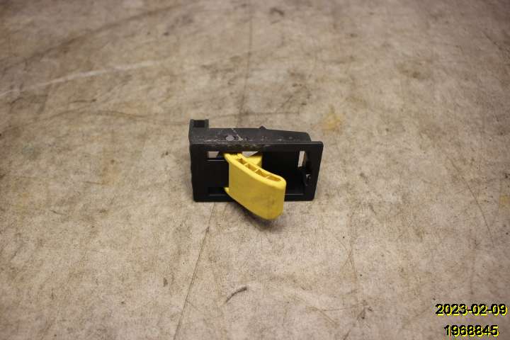 31457172 : Hjelmlås og Hjelm-kabel - Autoparts24