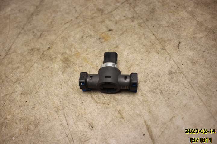 32363464 : Føler / sensor - diverse - Autoparts24