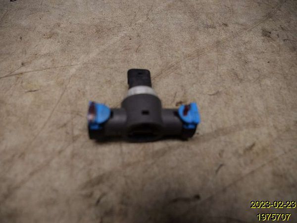 32363464 : Føler / sensor - diverse - Autoparts24