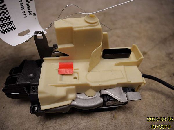 32131412 : Dørlås og Centrallås - Autoparts24