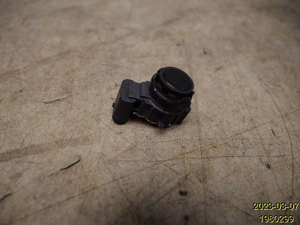 32209487 : Parkeerhulp sensor voorzijde en Parkeerhulp achter sensor ...