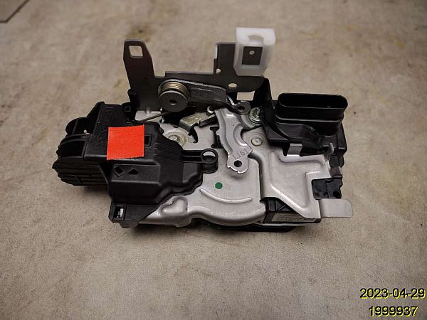 32310924 : Dørlås - Autoparts24