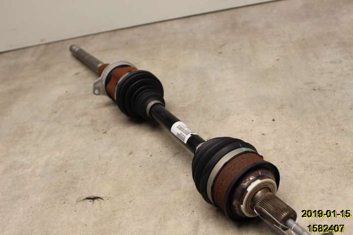 36012685 : Aandrijfas voor - Autoparts24