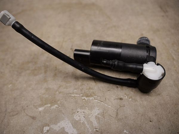 32328237 : Ruitensproeier pomp / motor - Autoparts24