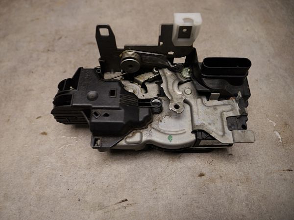 32310916 : Türschloss und Zentralverriegelung - Autoparts24