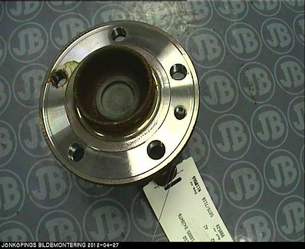 31329971 : Asschenkel / Wielnaaf achter - Autoparts24