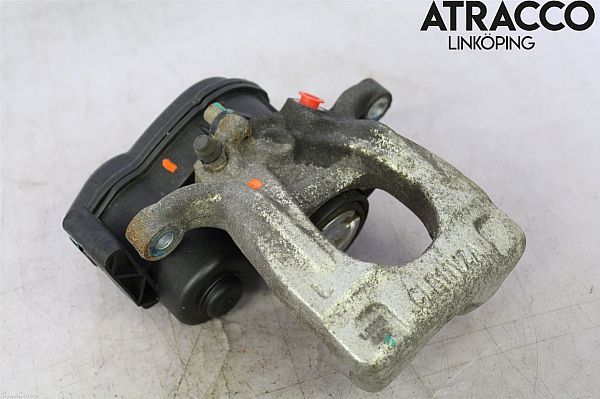 440114CA2A : Remklauw, linksachter en Remklauw, rechtsachter - Autoparts24