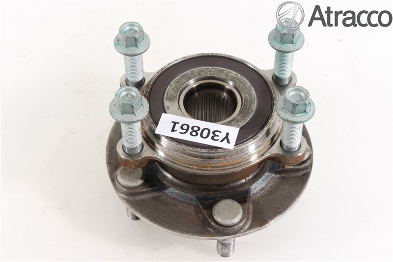 B45A-33-04X : Asschenkel / Wielnaaf voor, links en rechts gelijk en ...