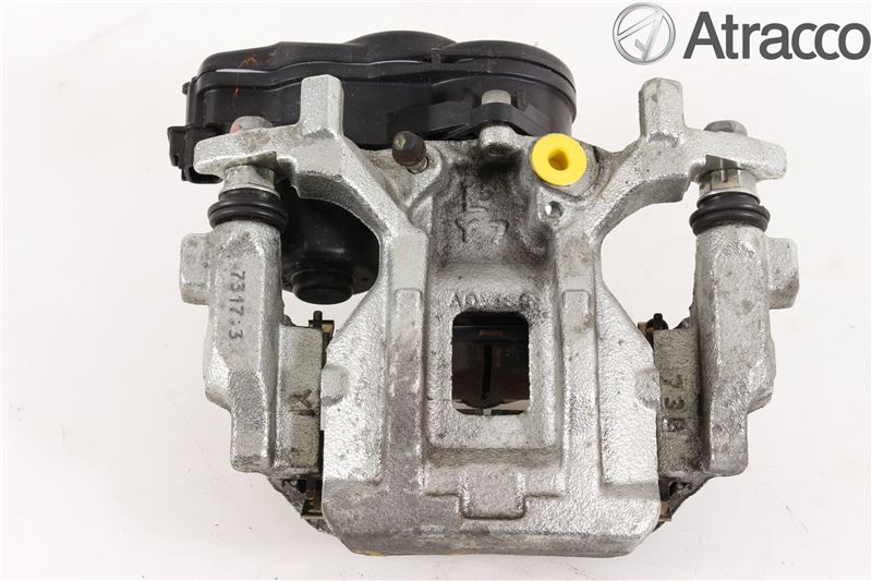 4785010030 : Remklauw, linksachter - Autoparts24