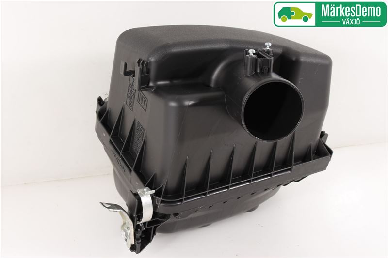 17705-0Y140 : Luftfilter - Autoparts24