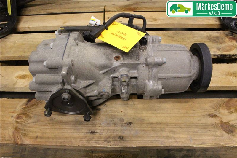 27610-79J01 : Hinterachsdifferenzial und Verteilergetriebe - Autoparts24