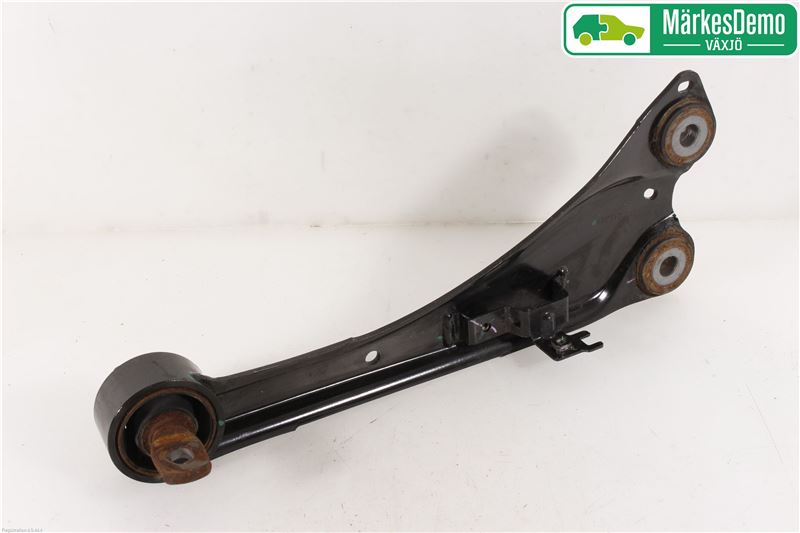 48760-02011 : Draagarm achter - Autoparts24